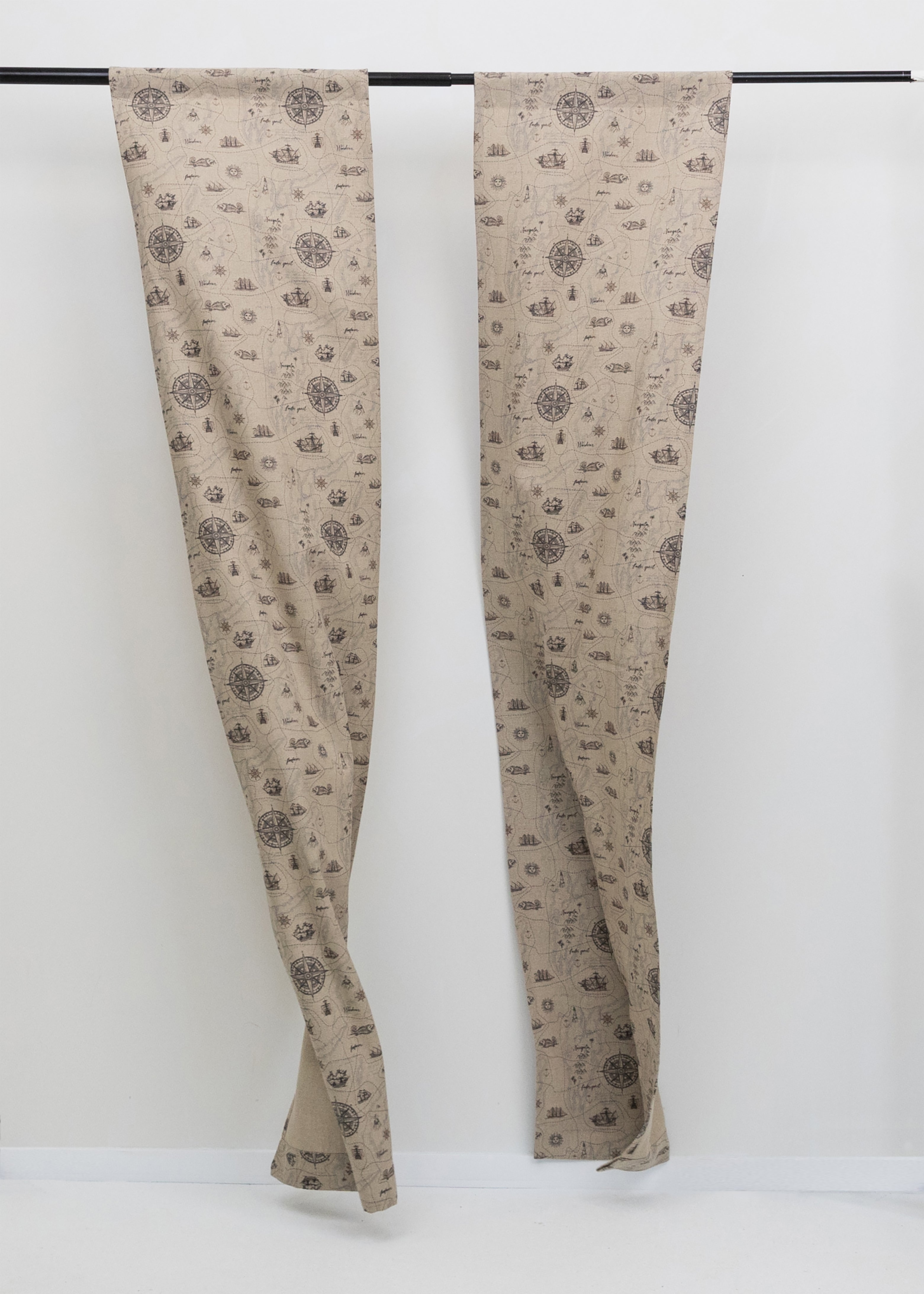 Linen Noren Curtains with a Vintage Print. Natural undyed linen Japane ...